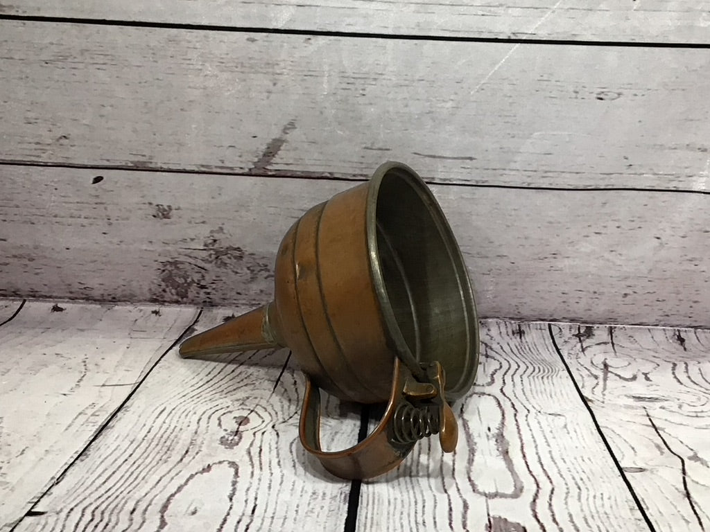 Moonshine Funnel – The Nickel Barn