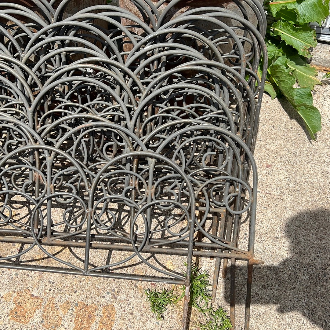 Metal garden fences – The Nickel Barn