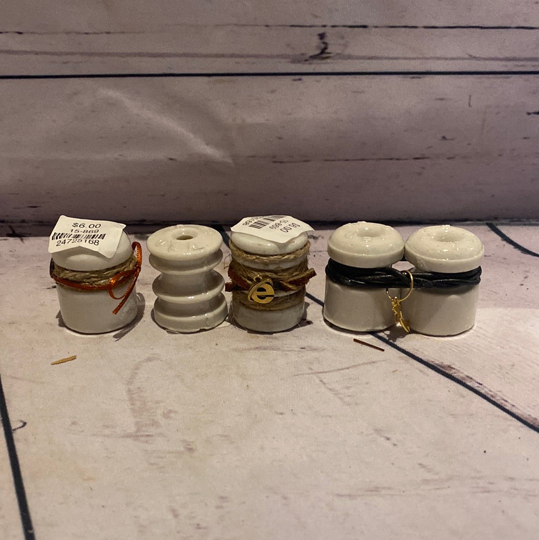 Small Insulators – The Nickel Barn