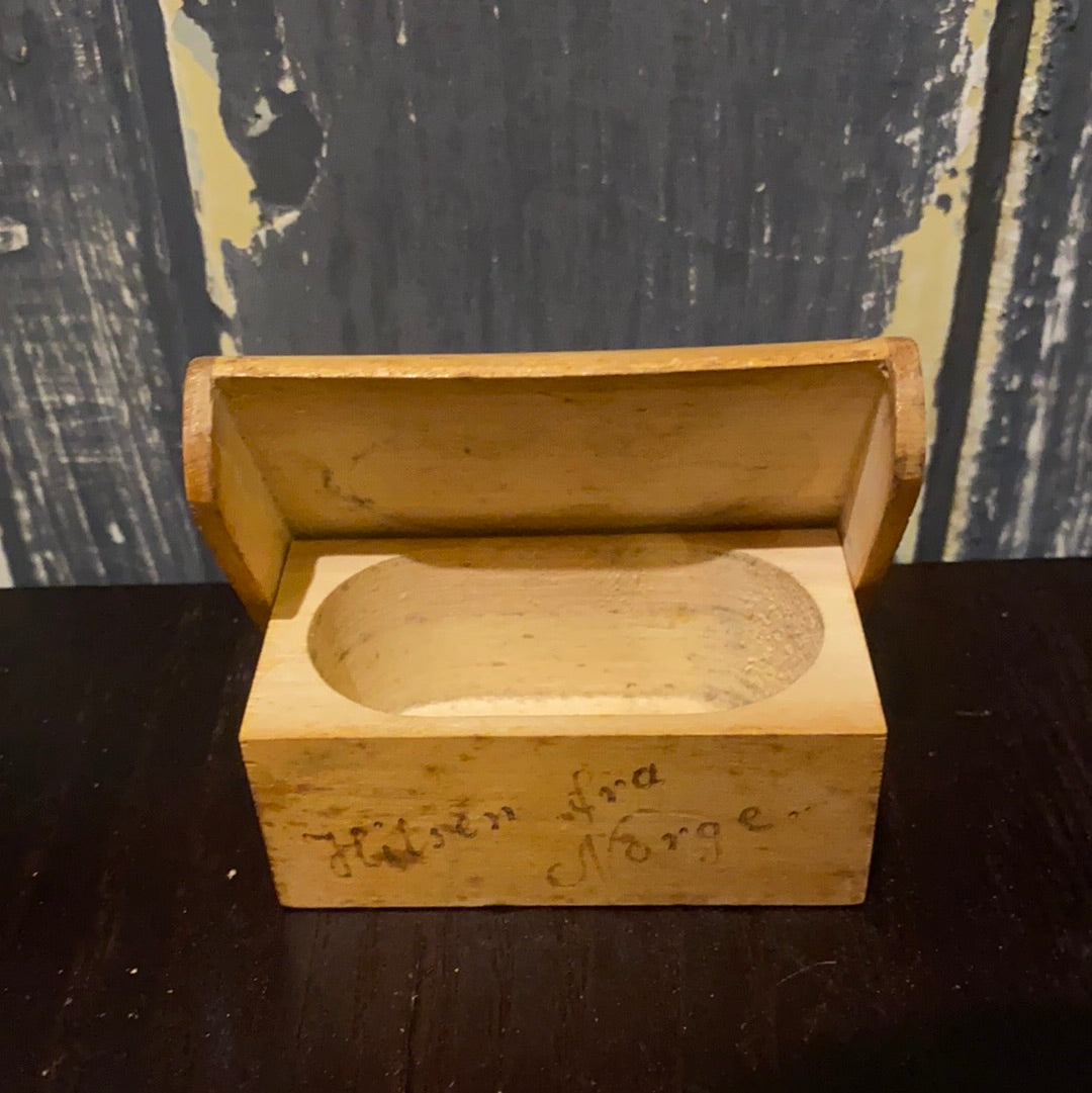 Norwegian Box – The Nickel Barn